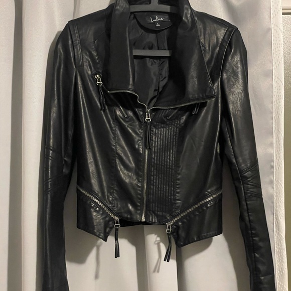 Lulus | Jackets & Coats | Lulus Sleek Black Leather Jacket | Poshmark